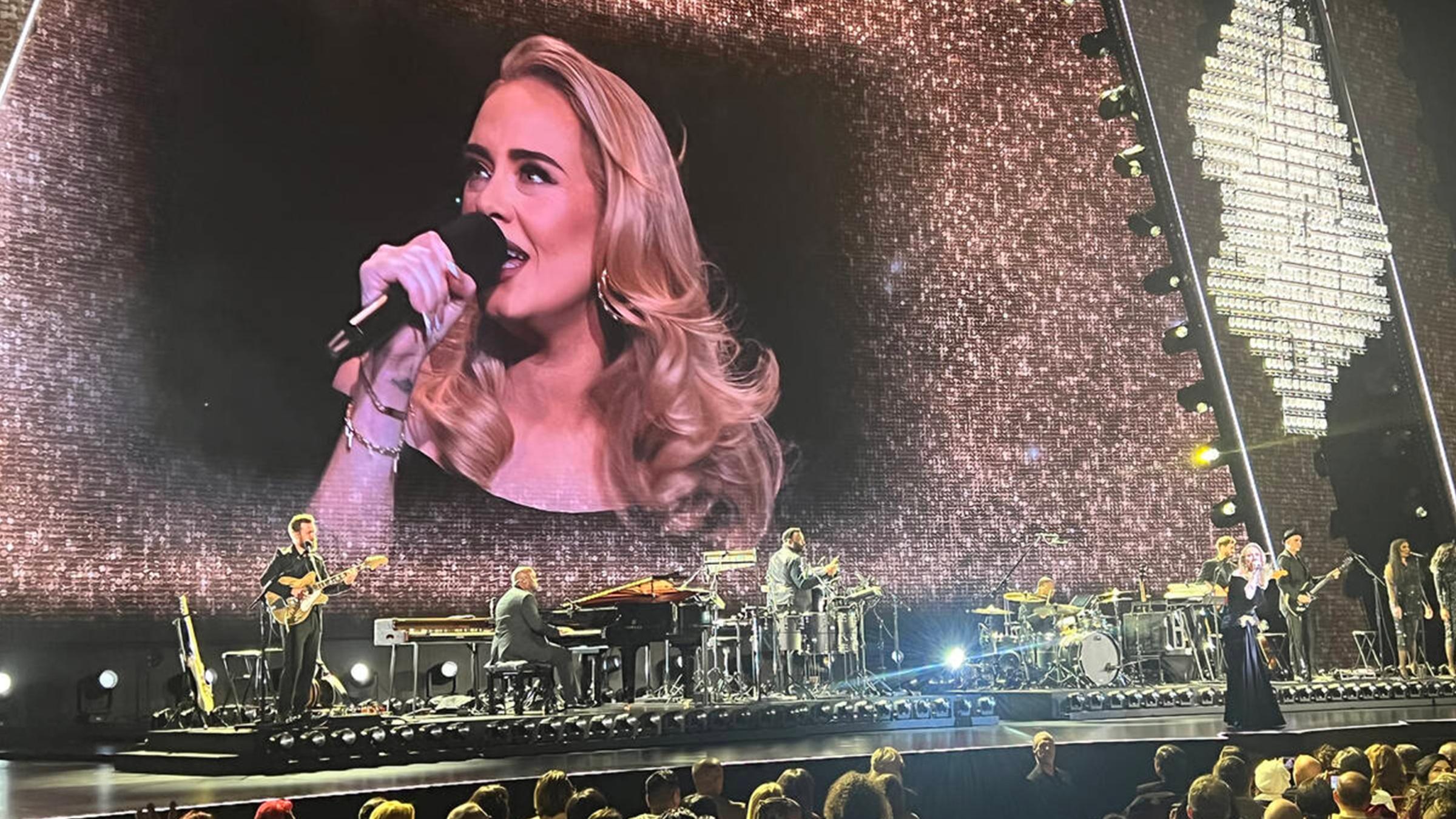 Adele Says Goodbye to Vegas Residency